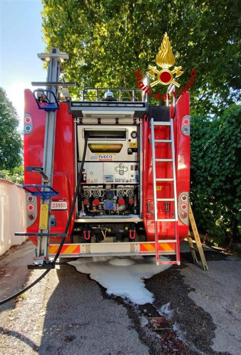 Paura Per Alex Zanardi Le Foto Dell Incendio Nella Sua Villa