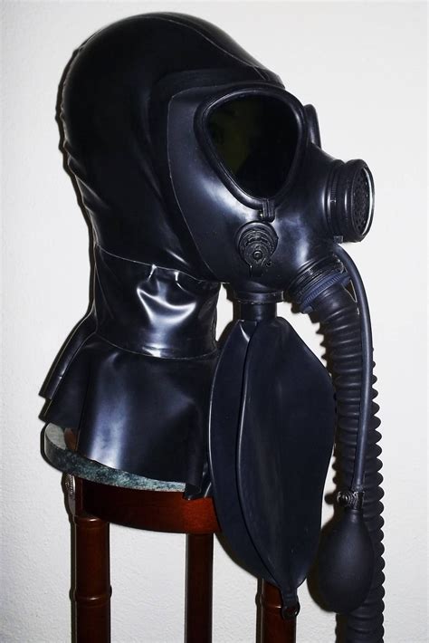 Fetish Heavy Rubber LATEX Gas Mask HOOD W Dark Tinted Lens Inflatable