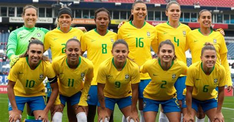 Atletas Do Brasil Estreiam Na Copa Do Mundo Feminina Em Dias
