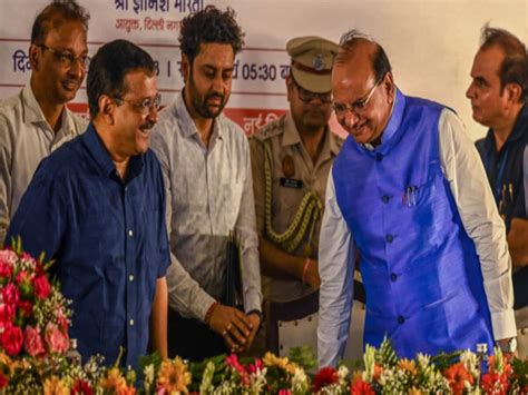 Mohalla Bus And Charging Station Work Stopped In Delhi Kejriwal