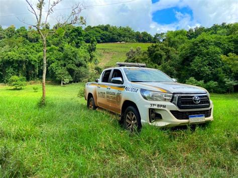 BM Prende Dois Homens Envolvidos Em Roubo Em FW Grupo Chiru Emissoras