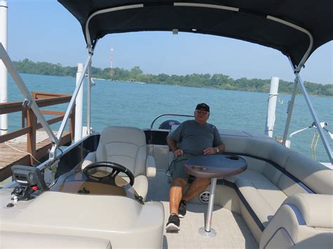 El Capitan Kiki Detroit River At Amherstburg B C Flickr
