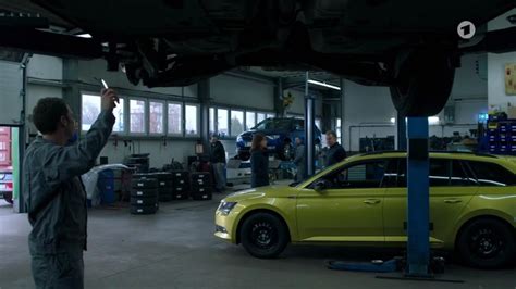 IMCDb org 2017 Škoda Superb Combi Sport Line Series III Typ 3V in