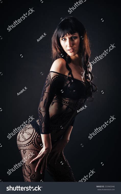 Sexy Beautiful Naked Woman Black Erotic库存照片253965946 Shutterstock