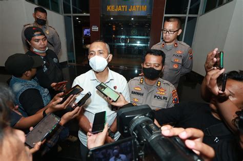Berkas Lima Tersangka Tragedi Kanjuruhan Dinyatakan Lengkap FAKTA
