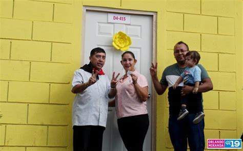 Gobierno Sandinista entrega más de 300 viviendas en urbanización Camino