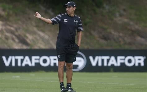 Botafogo terá retornos importantes no time titular para duelo o