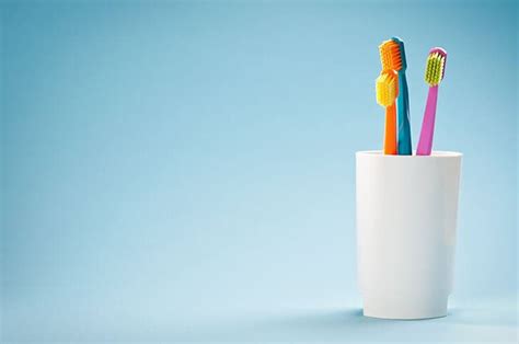 8 façons dutiliser le bain de bouche pour la maison lhygiène et la