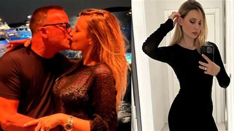 Gigi D Alessio la romantica dedica d amore in tv chi è Denise Esposito