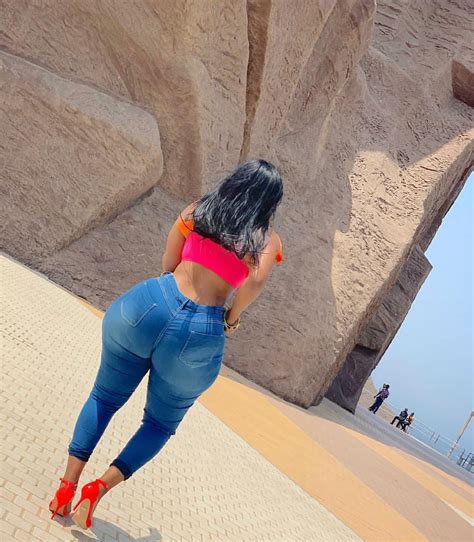 Kutlwano Kganyago On Twitter Nothin Like Meeting A Fine Ass Girl With
