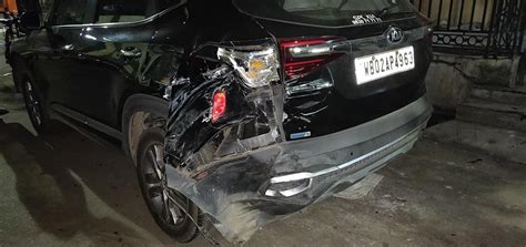 Kia Seltos Gets Stuck Between A Truck And Ambulance In An Accident