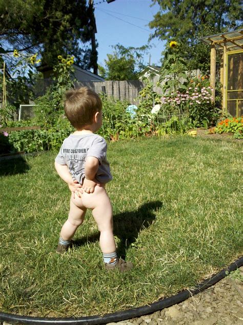 Peeing At McK S Dullsound Flickr