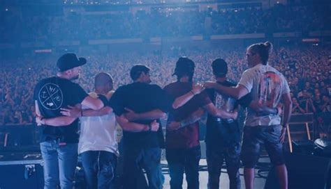 Banda Cover De Linkin Park Faz Show Gigantesco Em Portugal E