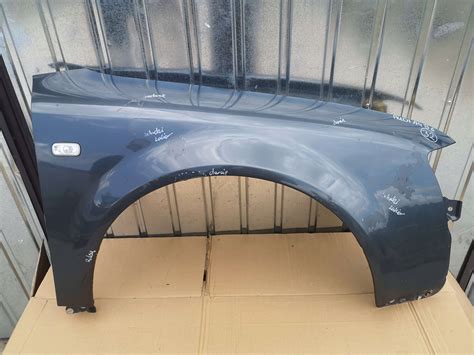 BLOTNIK PRAWY PRZOD AUDI A4 B6 01 04 SEDAN KOMBI BLOTNIK PRAWY PRZOD