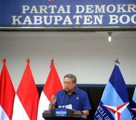 Jokowi Gelar Pertemuan Tertutup Dengan SBY Begini Respons PDIP