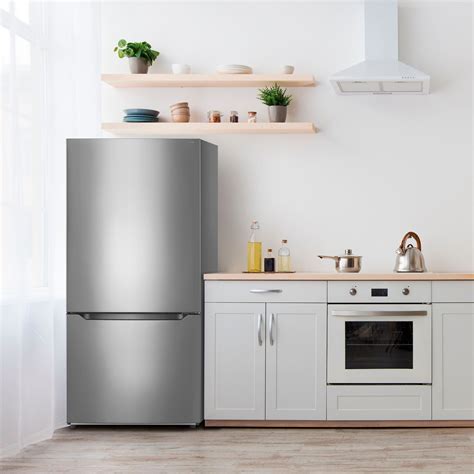 Insignia 18 6 Cu Ft Bottom Freezer Refrigerator Stainless Steel NS
