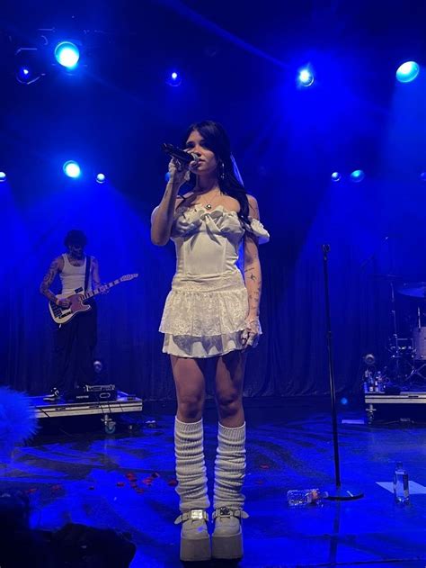 Nessa Barrett In 2022 Aesthetic Clothes Fashion Pretty People