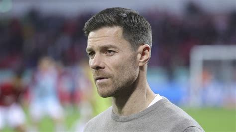 Bayer Leverkusen AC Milan Les Compositions Officielles