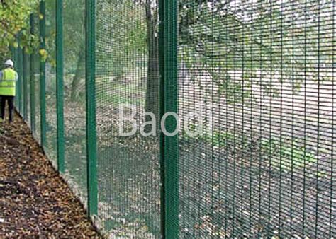 Green PVC Coated Anti Climb Fencing Panels With Mesh Opening 3 0 5