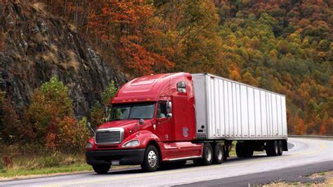 Semi Trucks Wallpapers Wallpaper Cave