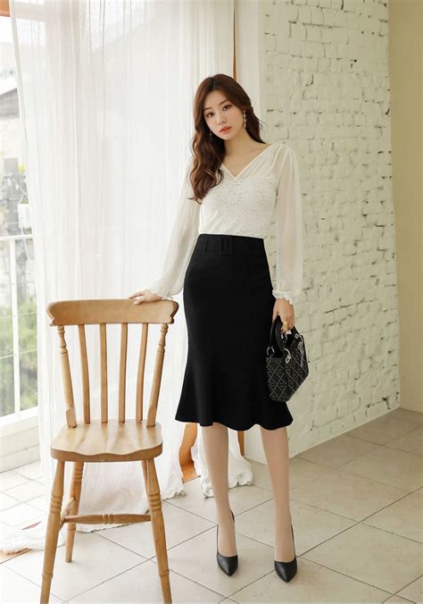 Pin By Jennie Stanfield On Just Classy Girly Style Outfits Fashion