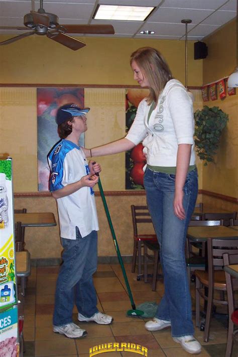 Deviantart Tall Woman Short Man Free Porn