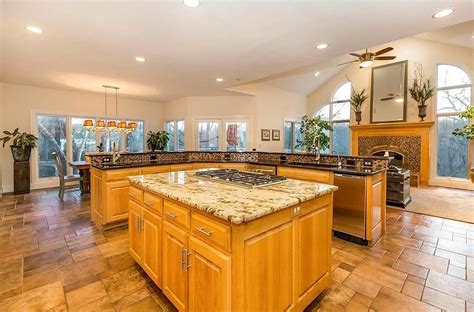 Travis Kelce House Photos Of His Kansas City Digs More