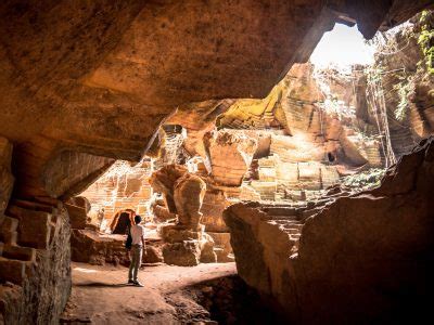 Bukit Arosbaya Wisata Bukit Kapur Eksotis Di Bangkalan Madura