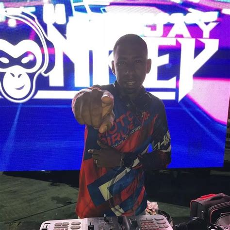 DjMonkey DeGuarenas Dos El Consentido De Guarenas On Threads