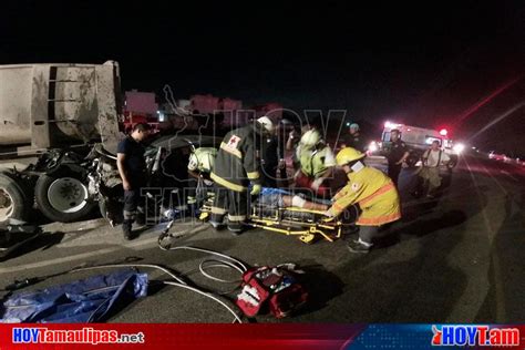 Hoy Tamaulipas Hombre Quedo Prensado Al Chocar Con Trailer