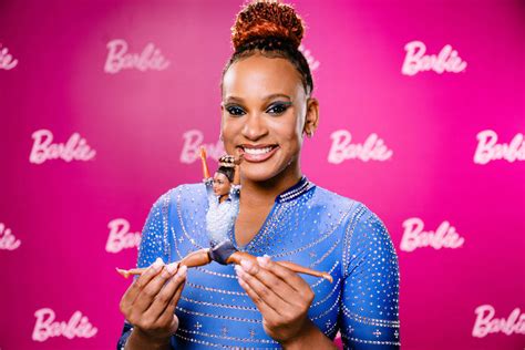 Rebeca Andrade é homenageada uma versão própria da Barbie