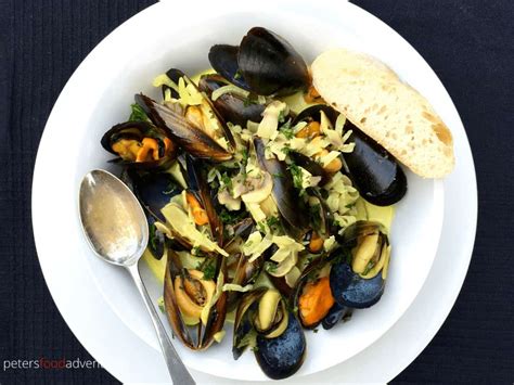 Steamed Mussels In White Wine Peter S Food Adventures
