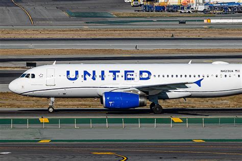 United Airlines Realiza Fuerte Pedido A Boeing Incluye 100 Aviones 787
