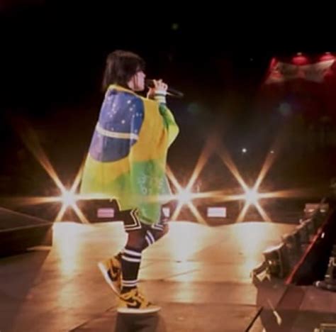 Tracklist On Twitter Foi Lindo Billie Eilish Encerrou Seu Show No