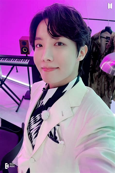 J Hope Selca 2022