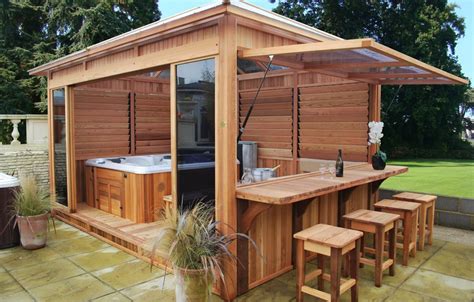 Abri de spa gazébo bois à monter au sol Clair Azur Hot tub backyard