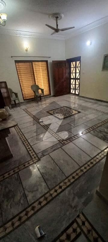 10 MARLA LOWER PORTION FOR RENT Johar Town Phase 1 Block G Johar