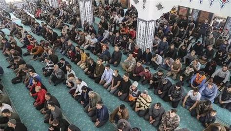 DİYANET CUMA NAMAZI KILINIŞI Cuma namazı nasıl kılınır kaç rekat
