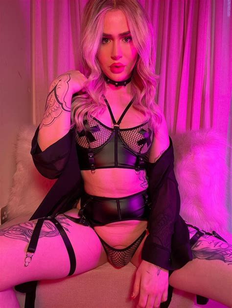 Verbasex69 Tranny Beauty Pin 66323502