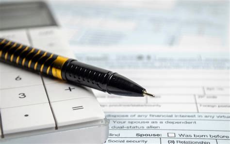 Premium Photo Us Individual Income Tax Return Banner Tax Concept
