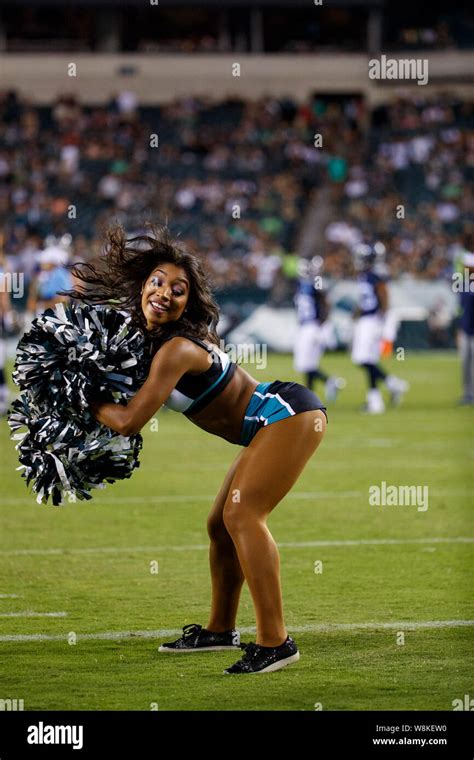 Eagles Cheerleader Calendar Camila Lisbeth