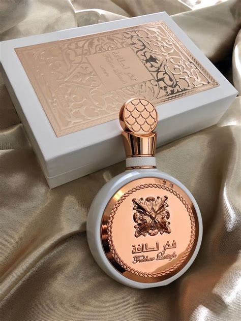 Fakhar Rose Lattafa Perfumes Árabe De Lujo Exclusivo Para Mujer Perfume