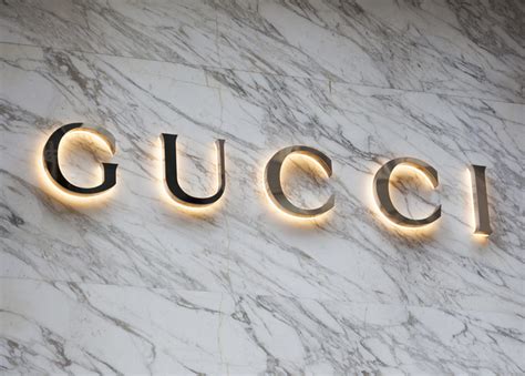 Gucci 100 Anni Di Storia Della Moda Made In Italy IEX
