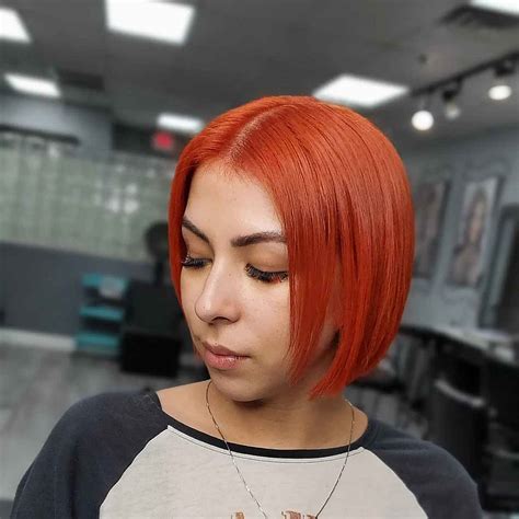 22 Striking Jaw Length Blunt Bob Cuts To Complement All Face Shapes