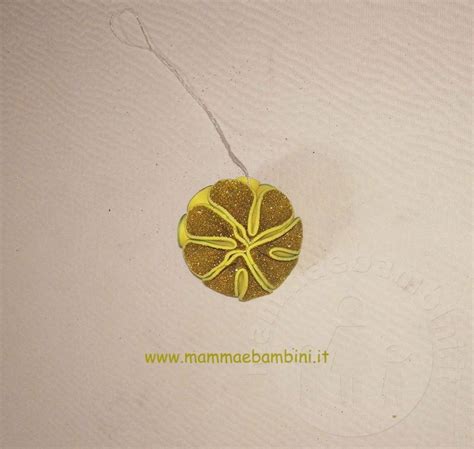 Realizzare Palline Natalizie Con Gomma Crepla Mamma E Bambini