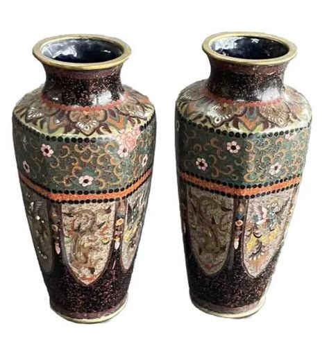 PAIRE DE VASES en Émaux Cloisonnés Chine fin XIX décor DRAGONS PHÉNIX