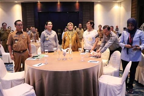Wagub Chusnunia Hadiri Pengukuhan Gugus Tugas Daerah Bisnis Dan HAM