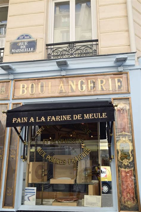 Du Pain et Des Idées the bakery with the escargot pastry