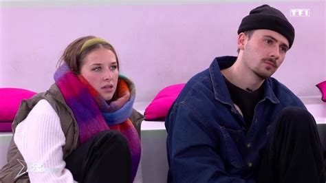 Star Academy Pierre et Héléna en couple Témoin de gestes tendres au
