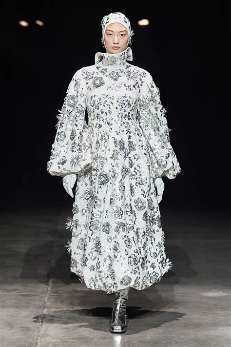 Milan Fashion Week Feb 2024 Image To U